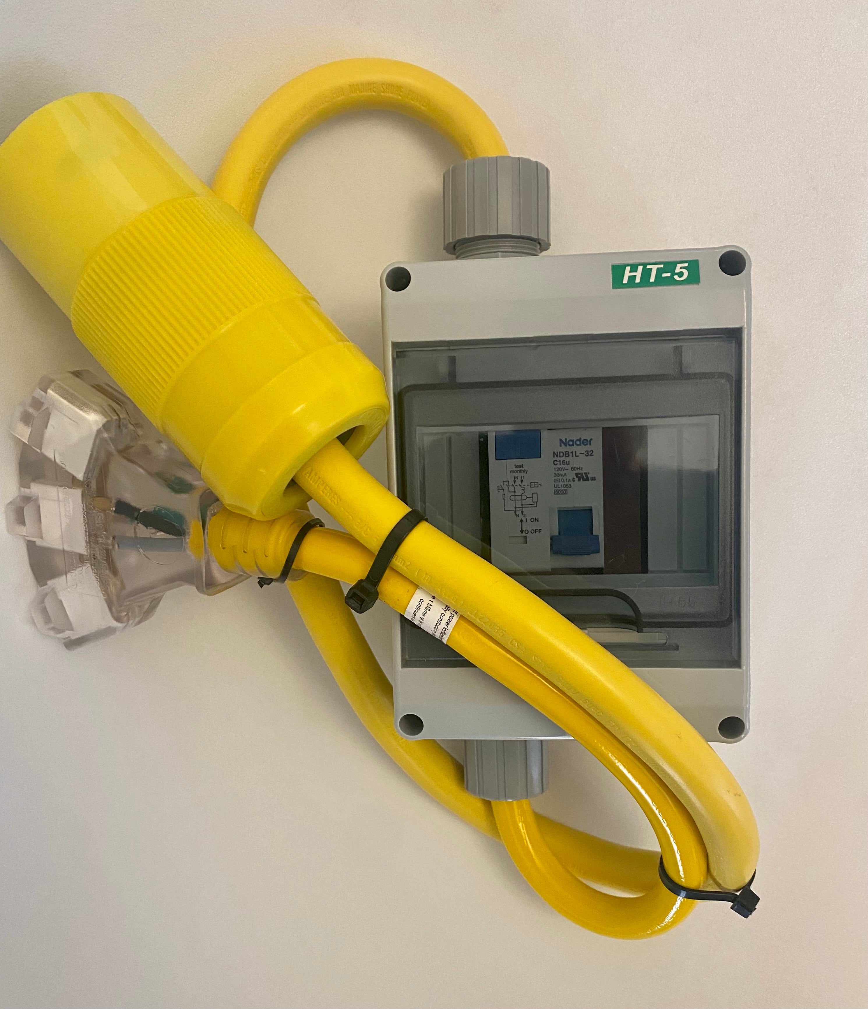 Portable GFCI Device 50Amp to 15Amp Sockets – Pacific Marine Power Supply